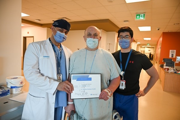 Hospital performs 1000th knee replacement using ROSA robotic technology ...